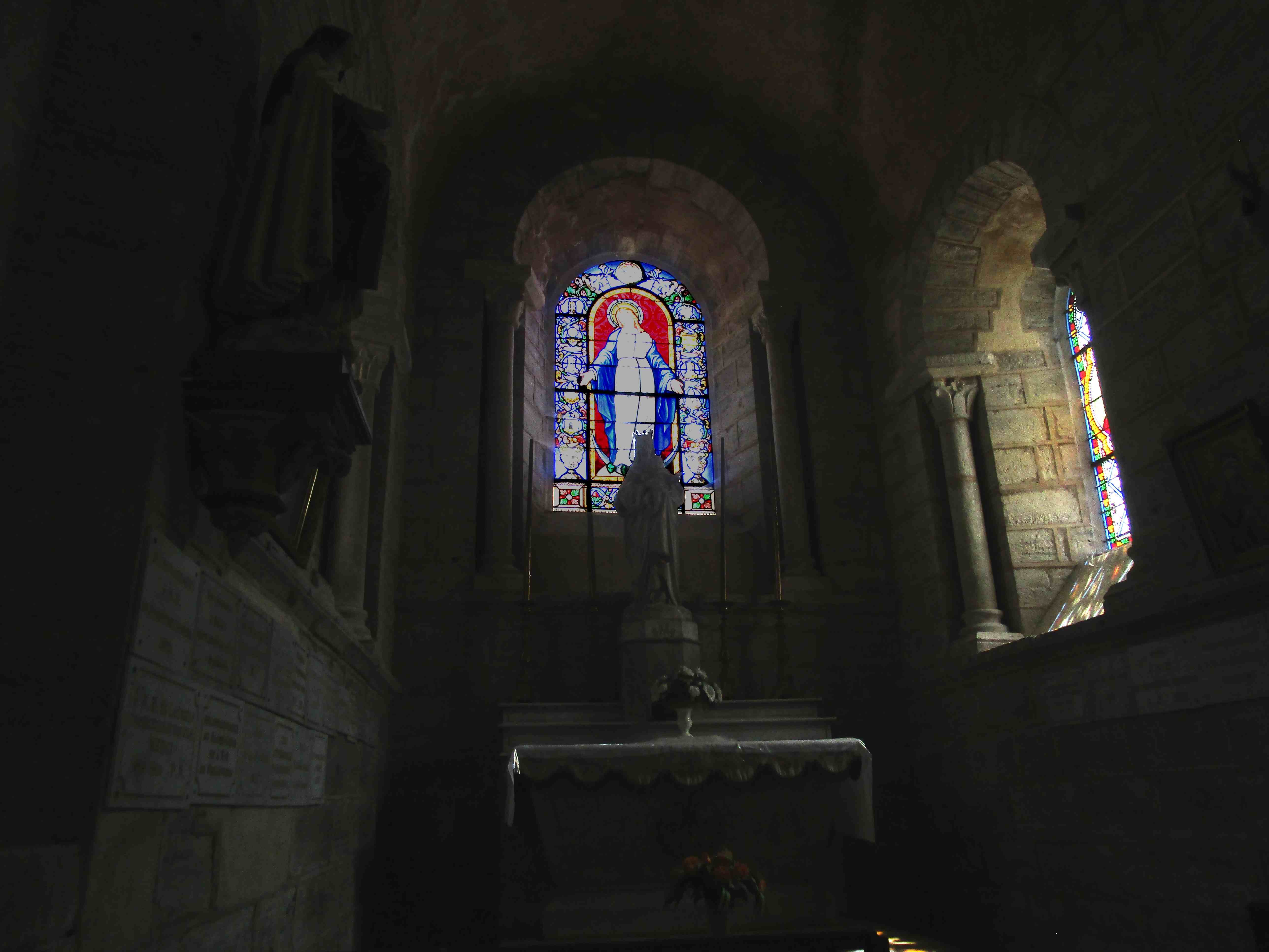 Himmlisches Jerusalem Fenster der Maria Immaculata aus St. Marin in ...